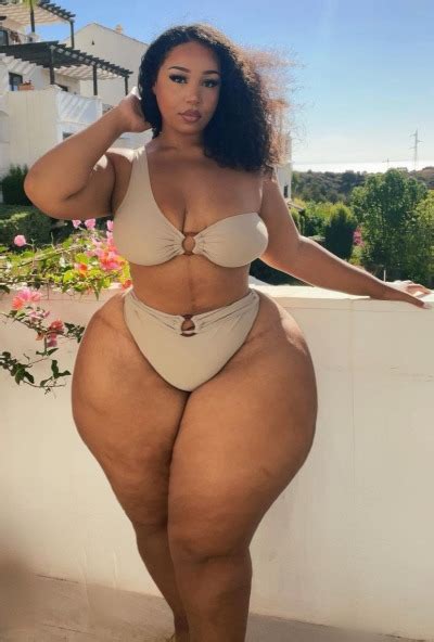 She So Damn Beautiful Tumbex