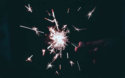 Towards Truly Zero Shot Compositional Visual Reasoning With Llms