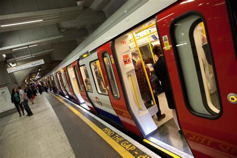 Tfl Completes Biggest Test Yet Of New Signalling System Set To