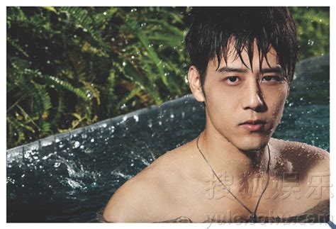 胡宇威胡宇威现任女朋友 随意云