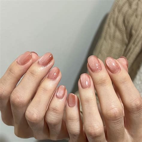 잠실네일 네일드모네 🏠 On Instagram 맑은 유리알 같은 자석젤 ⚗️ 예약현황은 스토리에서 확인 가능하세요 Naildemonet Nail Artist