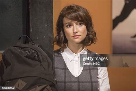 735 Milana Vayntrub Photos & High Res Pictures - Getty Images