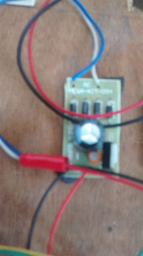 Intelligent Braking System Prototype By Arduino 8 Steps With