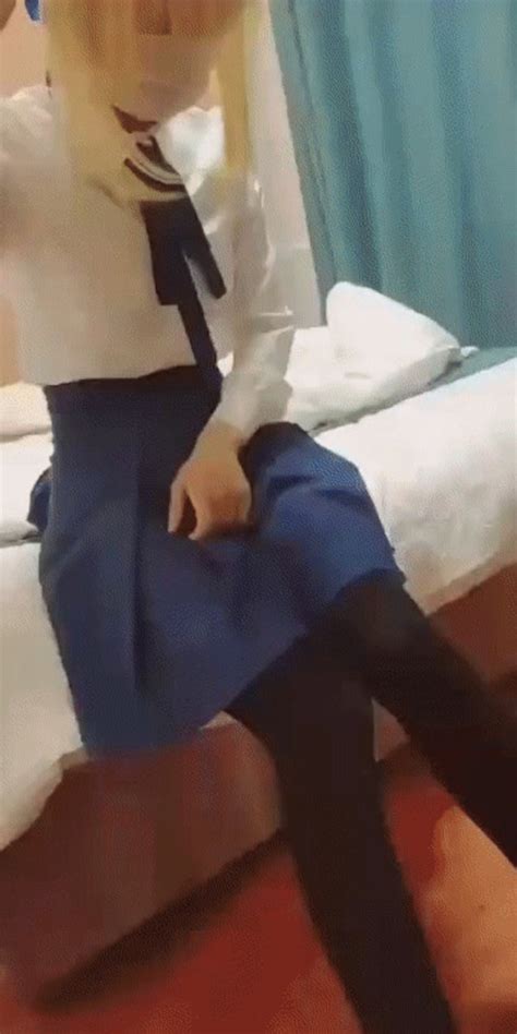 Where Can I Find The Full Video Of This Girl Cosplaying As Saber From Fate Series Replies