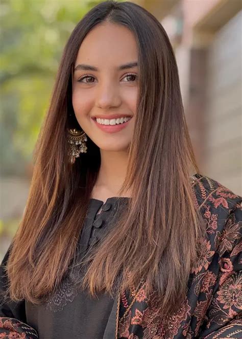 Areeba Nadeem Biography Dramas List Wegreen Entertainment