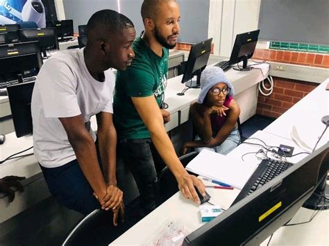 Thenjiwe Kubheka On Linkedin Shaka Zulu The Robot 😍😍