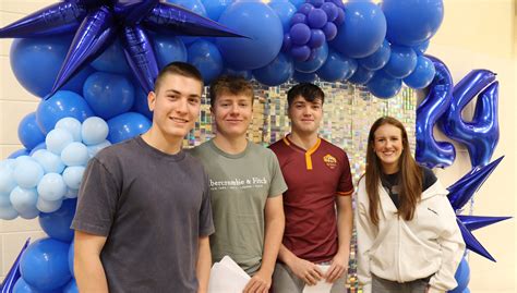 A Level Class Of 2024 Celebrate Results Day Diverse Academies Trust