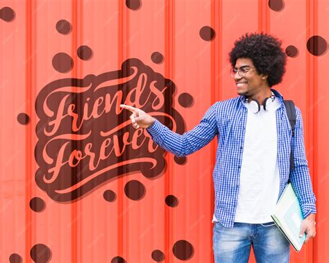 Premium Psd Side View Man At School Pointing