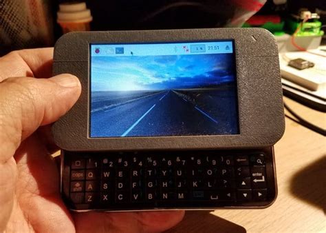 Mini Raspberry Pi Laptop Geeky Gadgets