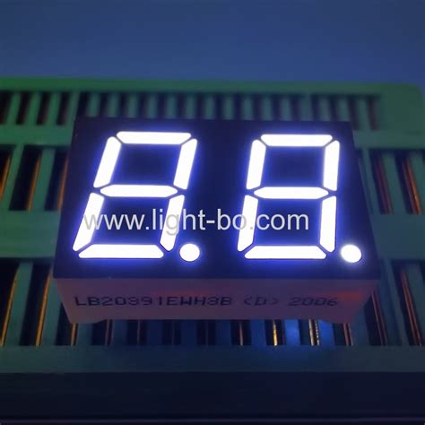 Ultraweiße zweistellige 7 Segment LED Anzeige mit 0 39 Zoll LED Anzeige für