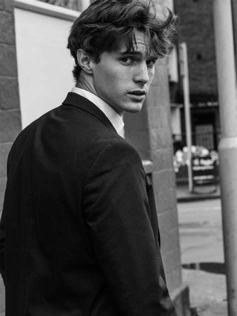 صور شباب فخمه صور شباب سوداء 2023 Men Photography Male Portrait