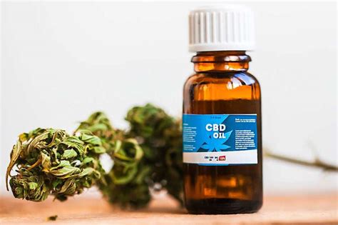 Ein Mediziner erklärt den CBD-Hype – und was CBD bringt - Freiburg ...