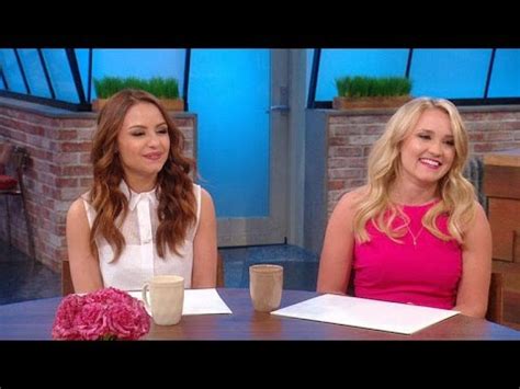 ‘young And Hungry Stars Emily Osment Aimee Carrero And Rachs First Ever