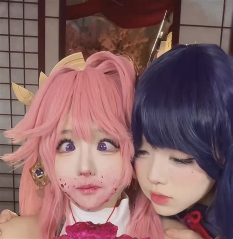 Создать мем косплей аэ мико яэ мико косплей аниме Картинки Meme