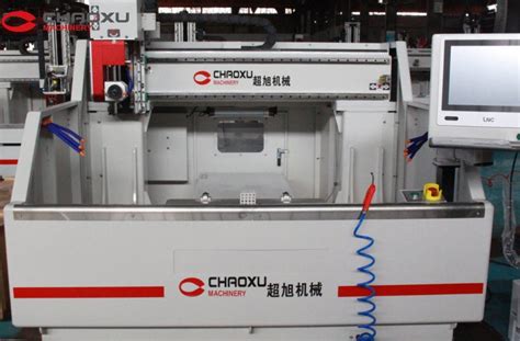 Single Station Robot Cnc Machine Suitcase Manufacturing Unit Cnc Single Station Robot Cnc Machine Suitcase Manufacturing Unit Cnc