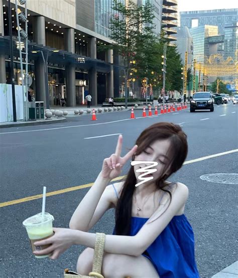 델룩 흠뻑쇼워터밤페스티벌룩 망고나시 파랑나시 세미크롭 나시 티셔츠