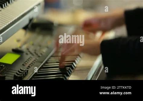 Bass Synthesizer Stock Videos And Footage Hd And 4k Video Clips Alamy