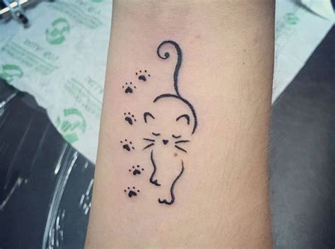 30 Best Cat Paw Print Tattoo Designs The Paws