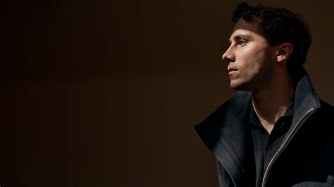 Så ska 27 årige AI geniet Joel Hellermark förändra världen med sitt miljardbolag Kingmagazine