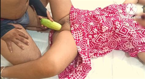 Badi Mummy Ki Chut Mein Kheera Dala Diya Up Village Aunty Hindi Bhojpuri Audio Sex Video XHamster