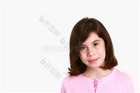 笑脸雀斑女孩头像 包图企业站