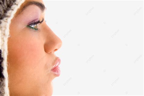 Mulher Em Pose De Beijo Pose De Mulher Fria Png Vinte Anos Juventude