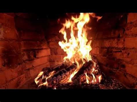 Горіння дров в каміні найкраща заставка для телевізора ТВ із стуком ...