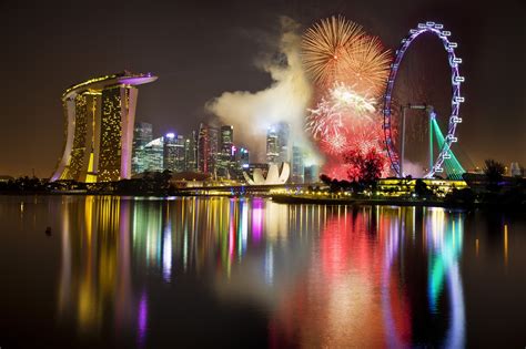 Marina Bay Sands Singapore Fireworks Ferris Wheel Night Hd Wallpaper Rare Gallery