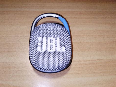 Jbl Clip Eco Review Vs Clip Vs Go Eco Speakers Gadget Explained Reviews Gadgets