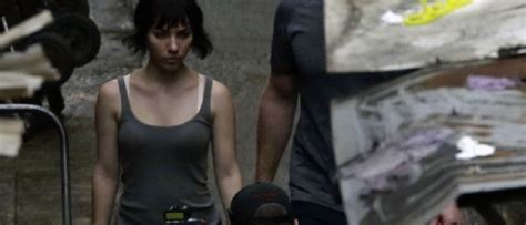 Скарлетт Йоханссон в образе Мотоко Кусанаги из экранизации Ghost In