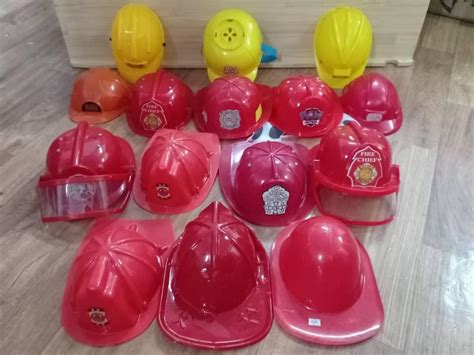 Topi Bomba Hobbies And Toys Toys And Games On Carousell