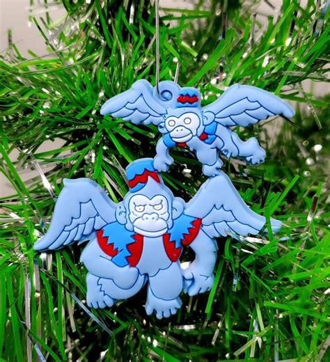 Amazon.com: Oz Flying Monkey Ornament (Unique Shatterproof Design) : Home & Kitchen