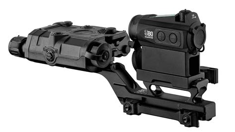 Offset Rail For Large Format Red Dot