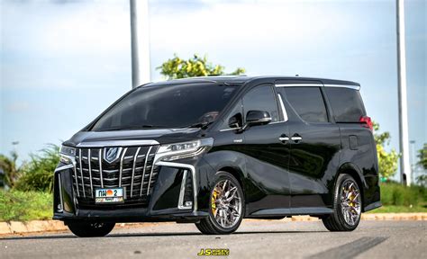 Toyota alphard Hybrid >> Raceforged RF06 F 19x8.5 +30 R 19x9.5 +38 ...
