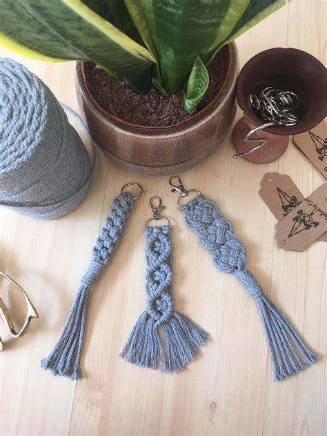 key chains crafted by ceri macrame patterns macrame patterns tutorials macrame design