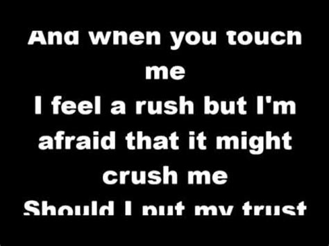 Rihanna Kisses Don T Lie Lyrics Youtube