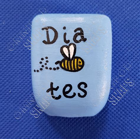 Dia Bee Tes Premium Custom Hand Painted Omnipod Snaps® Cover