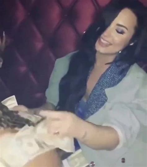 Demi Lovato Nude Porn Videos Sex Tapes XHamster