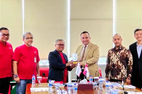 Telkom University Microsoft Wujudkan Kampus Digital Teknologi
