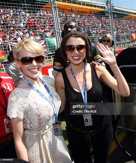 Australian Grand Prix 2007 Sisters Kylie Minogue And Dannii Minogue