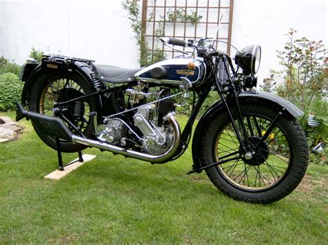 Motorräder aus Nürnberg: TRIUMPH T 500