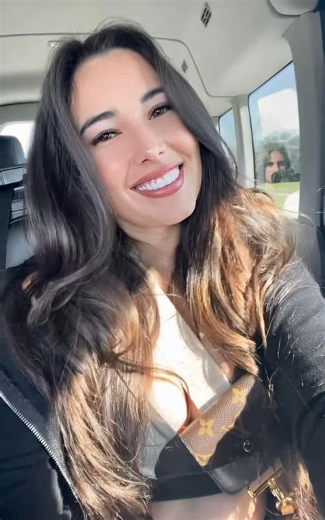 Angie Varona Instagram