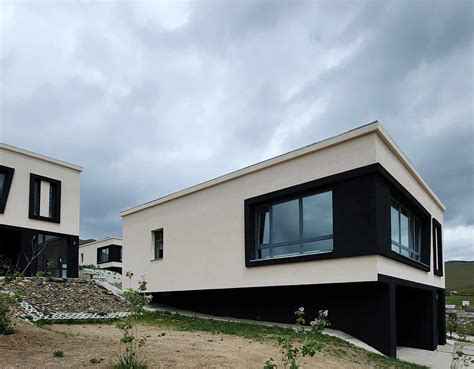 Jiji Цэвэр агаар нам гүм орчинд бүрэн цутгамал хийцлэлтэй 188мкв 2 давхар сингл хаус