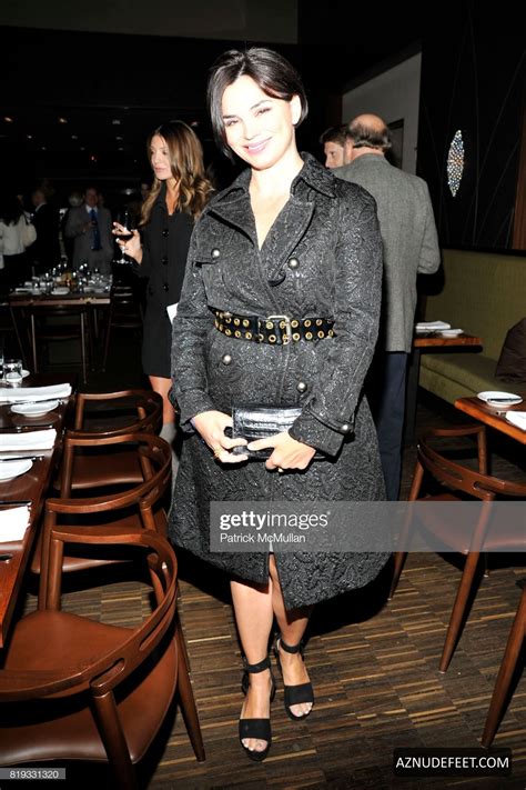 Karen Duffy I Feet Aznudefeet
