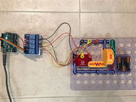 Arduino Snap Circuit Siren Controller