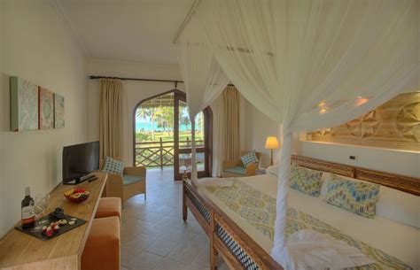 Bluebay Hotels Zanzibar Rooms At Bluebay Beach Resort And Spa