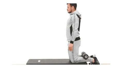 A Complete Guide To Performing Nordic Hamstring Curl Best Hamstring Exercises Wellnessuniverse
