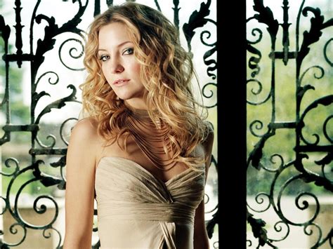 Young Adult Kate Hudson 720p Long Hair Wrought Iron Young Women
