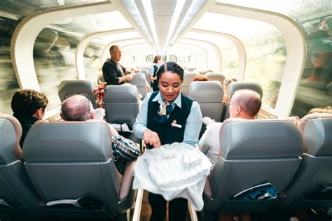 캐나다 기차여행 선 예약 시 800달러 지원 트래블데일리