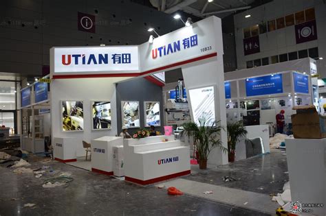 [展吧]展台3d模型与设计资源库，提供高品质原创3d模型下载，拥有大量的展会展台设计方案，展会模型效果图，展台现场照片，3d模型素材库，更多3d模型下载尽在展吧 展会分享交流平台 花瓣网